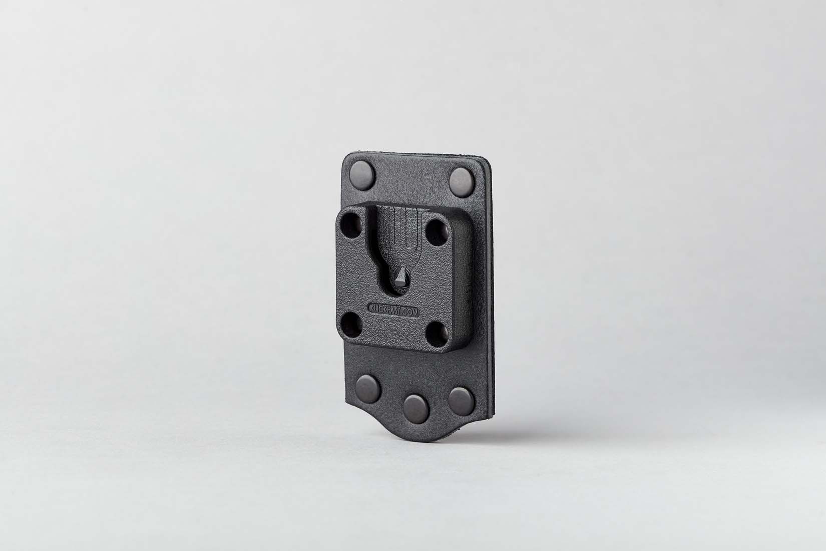 Klick Fast Dock on Belt Clip - Peter Jones (ILG)
